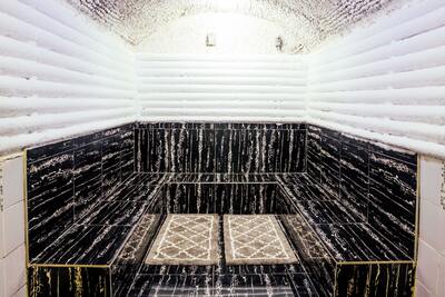 Imperial Spa: A Roman-Style Spa With Traditional Korean Spa Services In ...