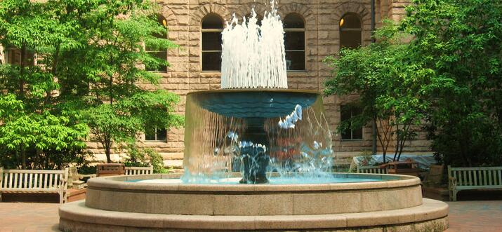 9 Best Fountains In Pittsburgh, Pennsylvania | Trip101