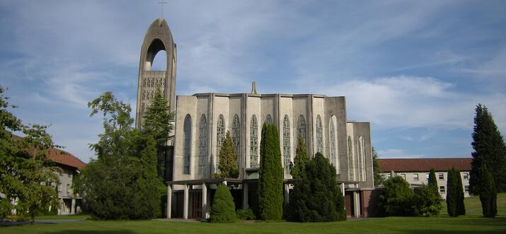 10 Must-Visit Monasteries In Canada | Trip101