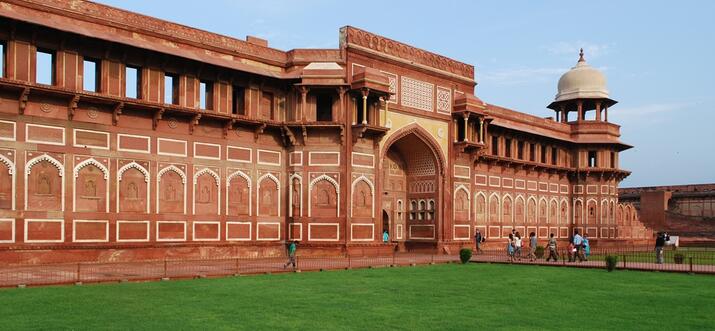 A Guide To Agra Fort, Agra | Trip101