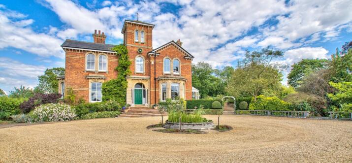 12 Best Luxury Villas In England - Updated 2024 | Trip101