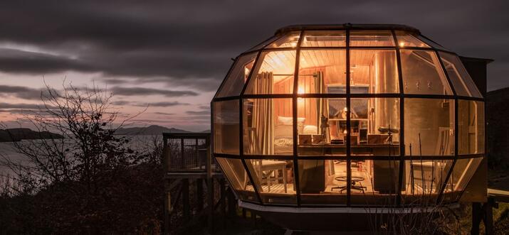 10 Coolest Airbnbs To Stay Around The World - Updated 2024 | Trip101