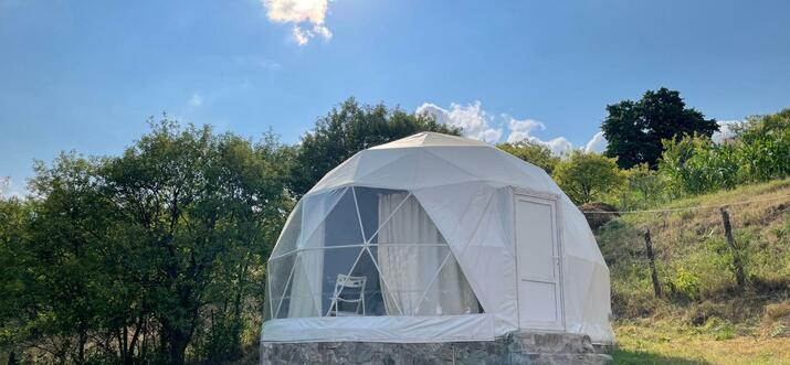 2 Handpicked Glamping Spots In Yenokavan, Armenia | Trip101