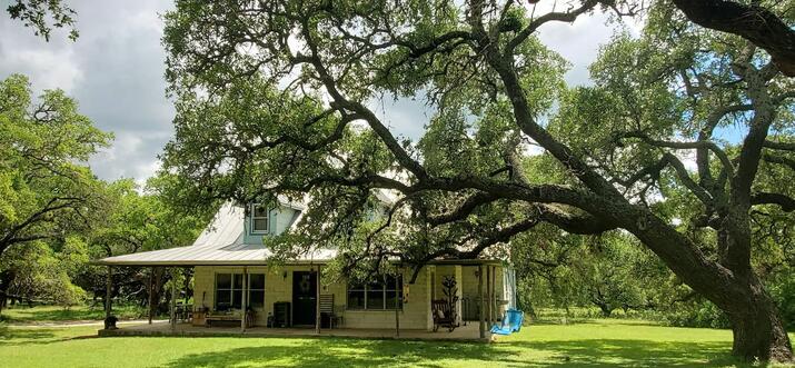 Top 10 Ranches To Stay In Fredericksburg, Texas - Updated 2024 | Trip101