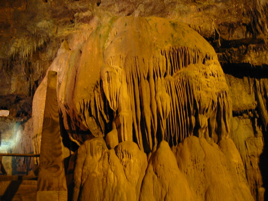 5 Caving Adventures In West Virginia, The USA | Trip101