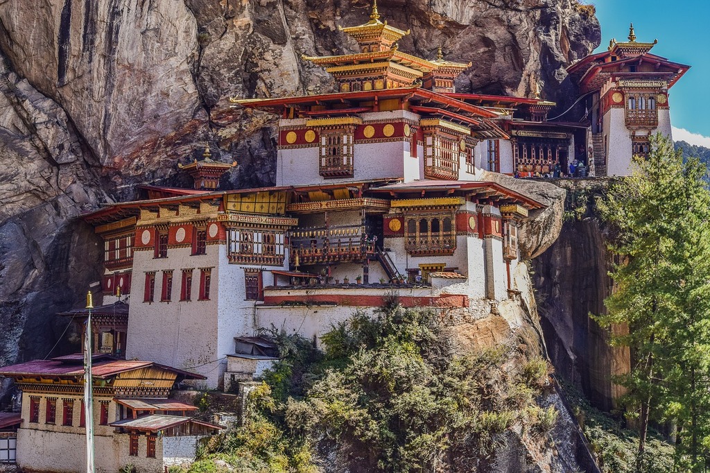 10 Amazing Monasteries To Visit In Bhutan | Trip101