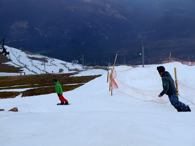 Top 10 Places For Snowboarding In The United Kingdom | Trip101