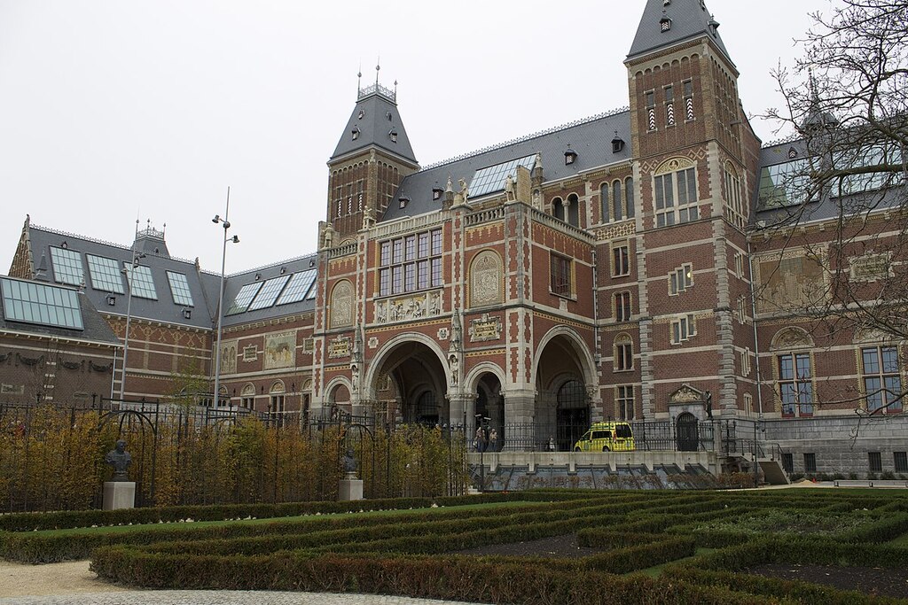 12 Famous Buildings In Amsterdam, Netherlands | Trip101