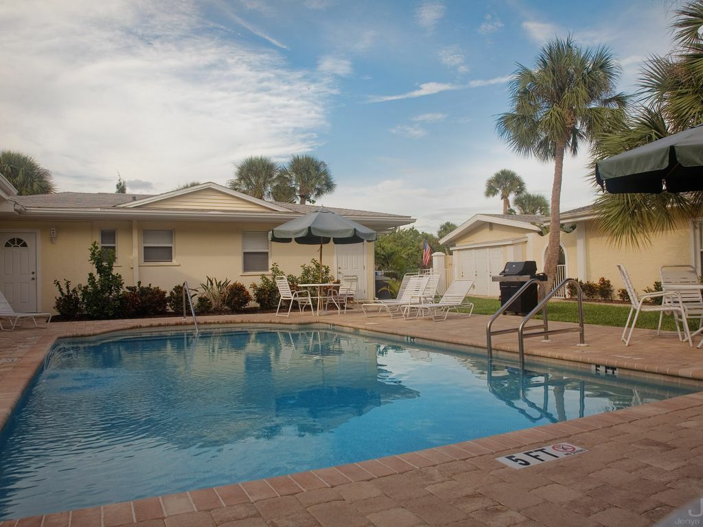 16 Vrbo Vacation Rentals On The Island Of Siesta Key - Updated 2024 ...