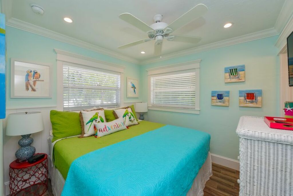 16 Vrbo Vacation Rentals On The Island Of Siesta Key - Updated 2024 ...