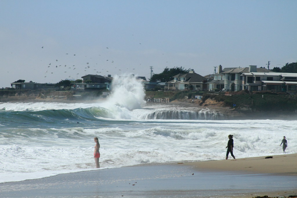 10 Best Surf Spots In Santa Cruz, California, USA | Trip101