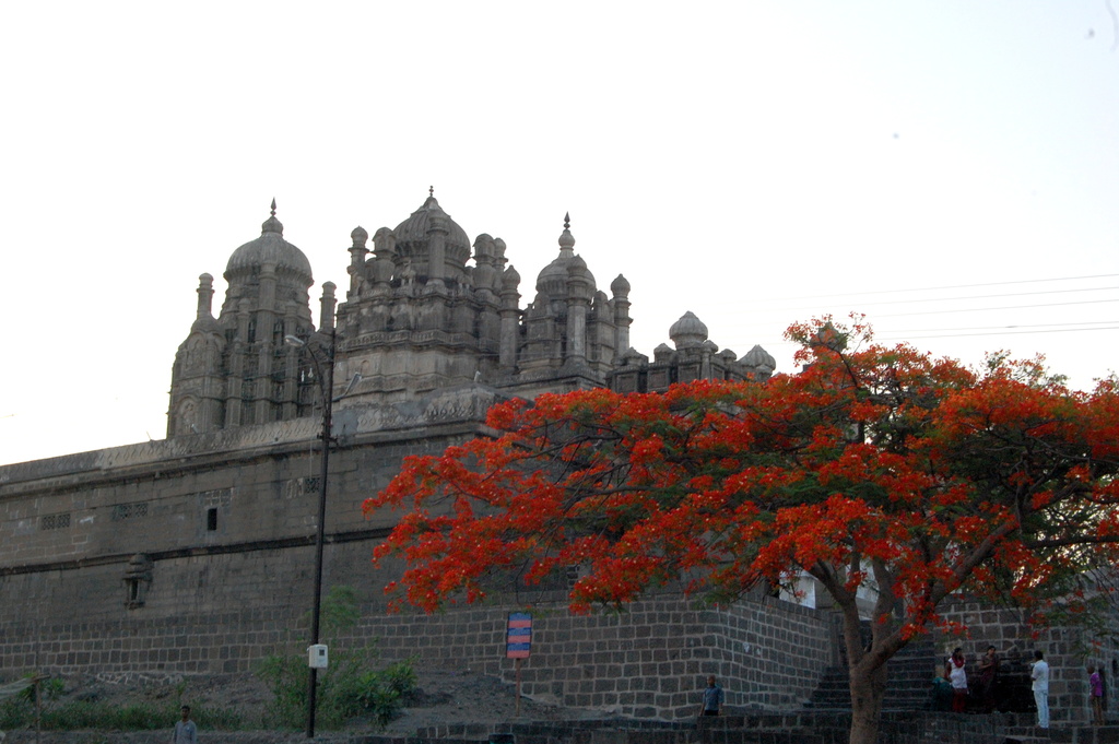 Incredible Tourist Attractions To See In Solapur, India | Trip101