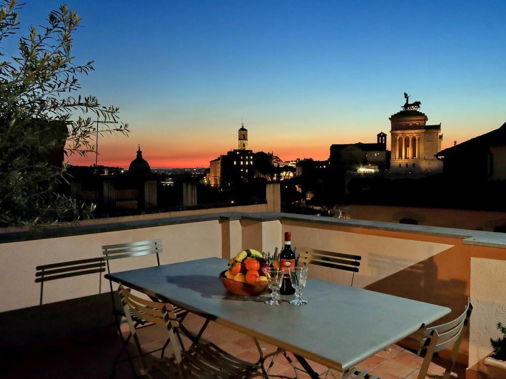 Rendezvous In Rome: 10 Affordable HomeAway And Vrbo Vacation Rentals In ...