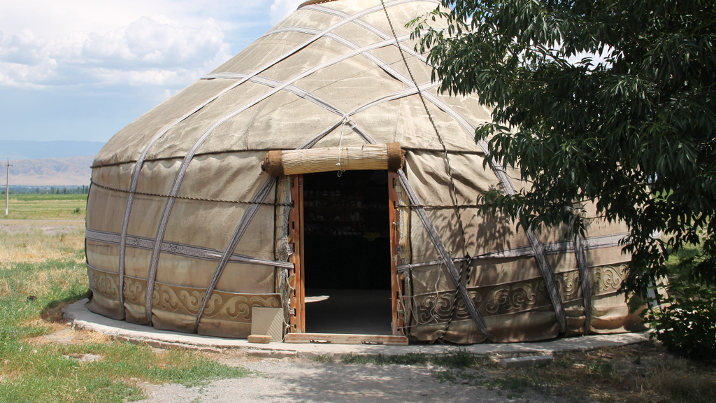 Your Guide To Staying In A Yurt In Chester, Arkansas, USA | Trip101