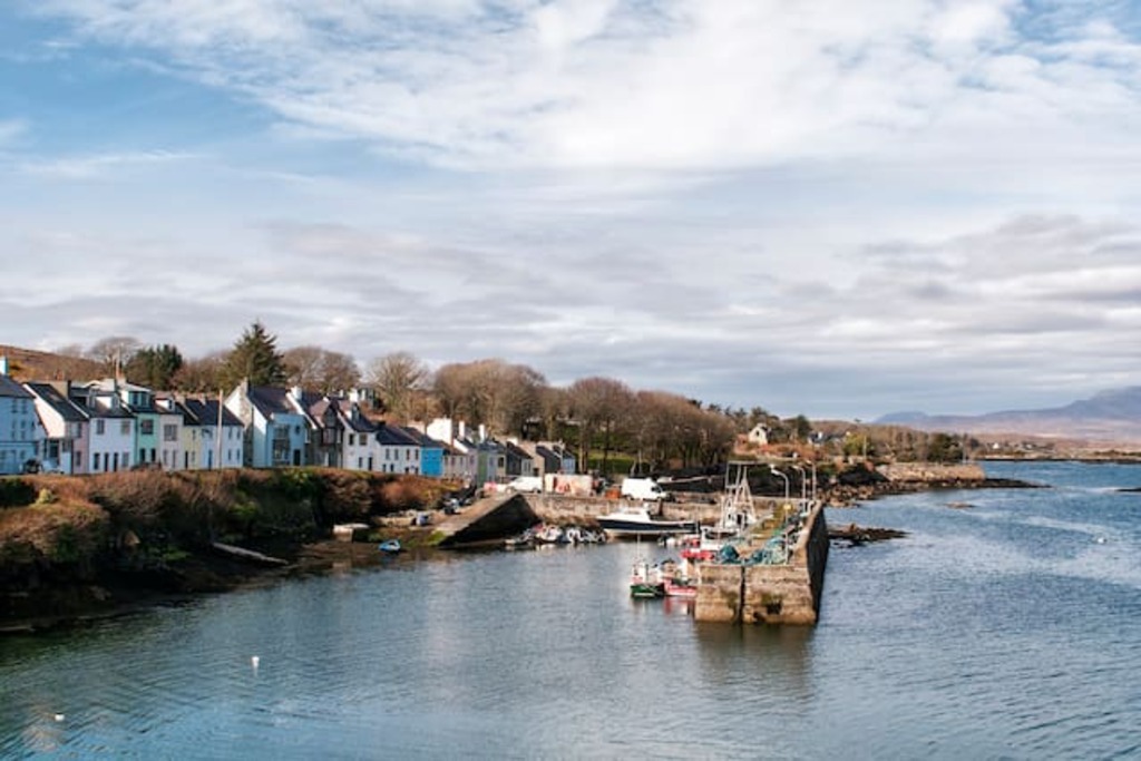 Top 12 Airbnb Vacation Rentals In Roundstone, Ireland - Updated 2024 ...