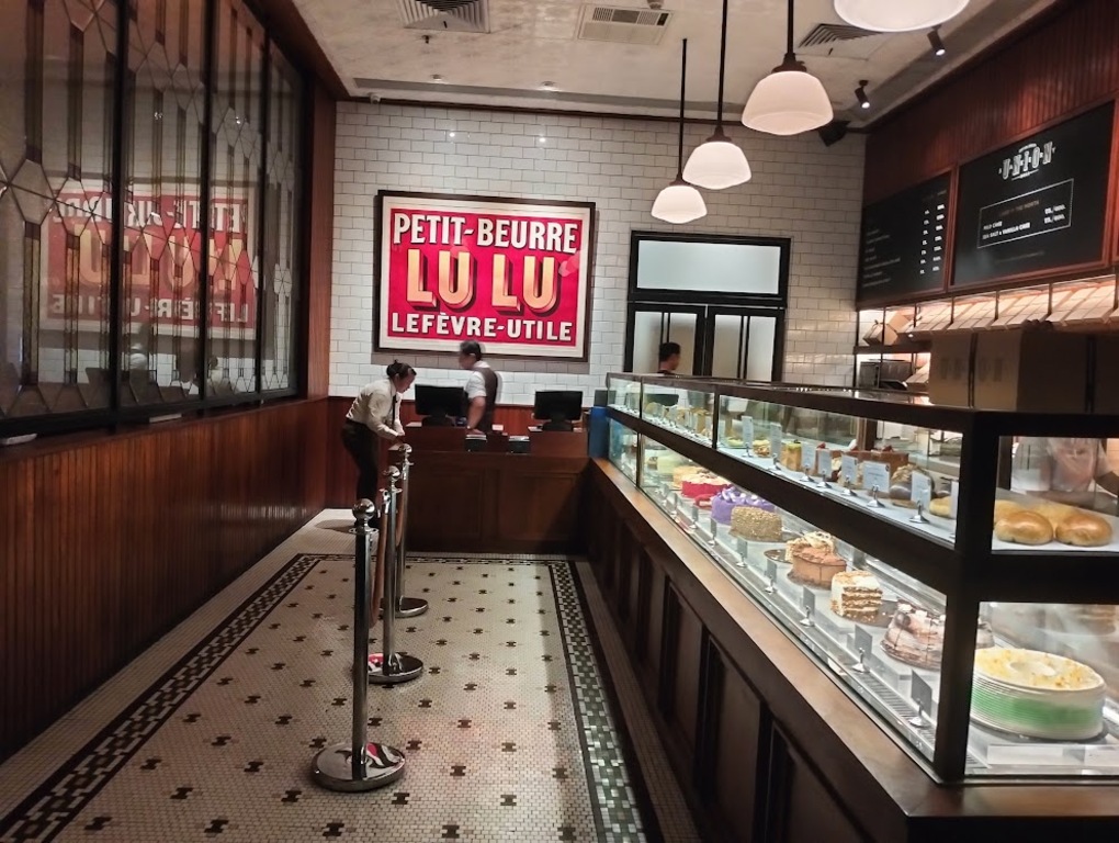 15 Activities You Can Do In Pakuwon Mall And Trade Center, Surabaya ...