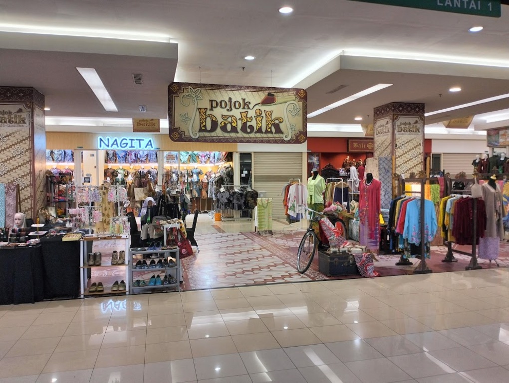 18 Things To Do In Royal Plaza, Surabaya's First Cashless Shopping Mall ...