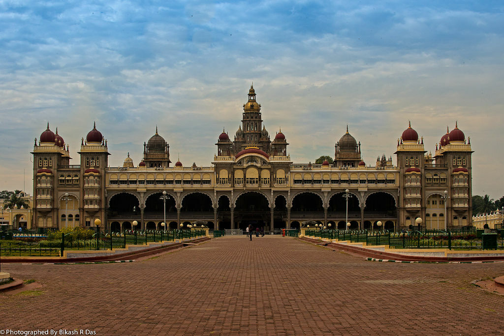 Top 12 Famous Buildings In India - Updated 2025 | Trip101